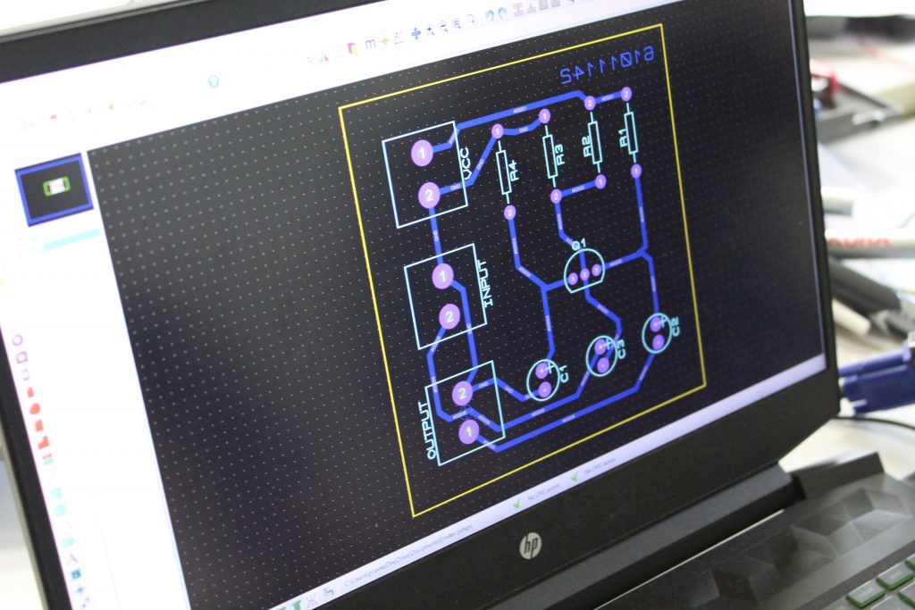 Fundamental Labs - Department of Telecommunications Engineering